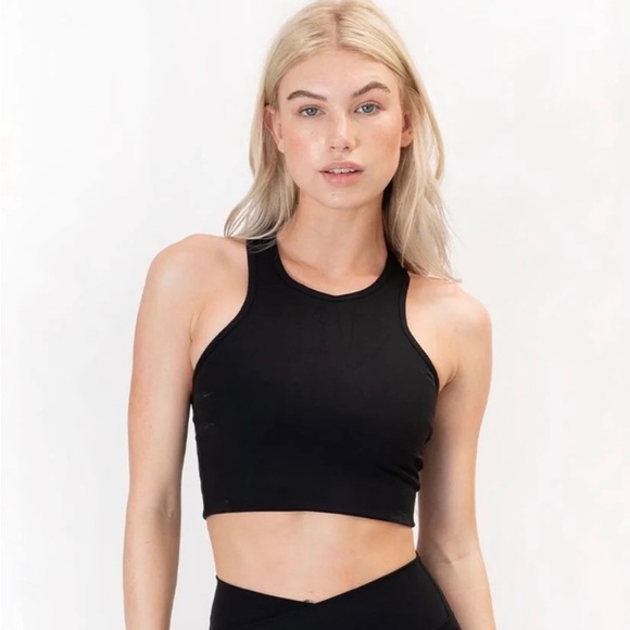 Paragon Fitwear | Tops | Paragon Fitwear Flexform Circuit Bra In Black | Poshmark